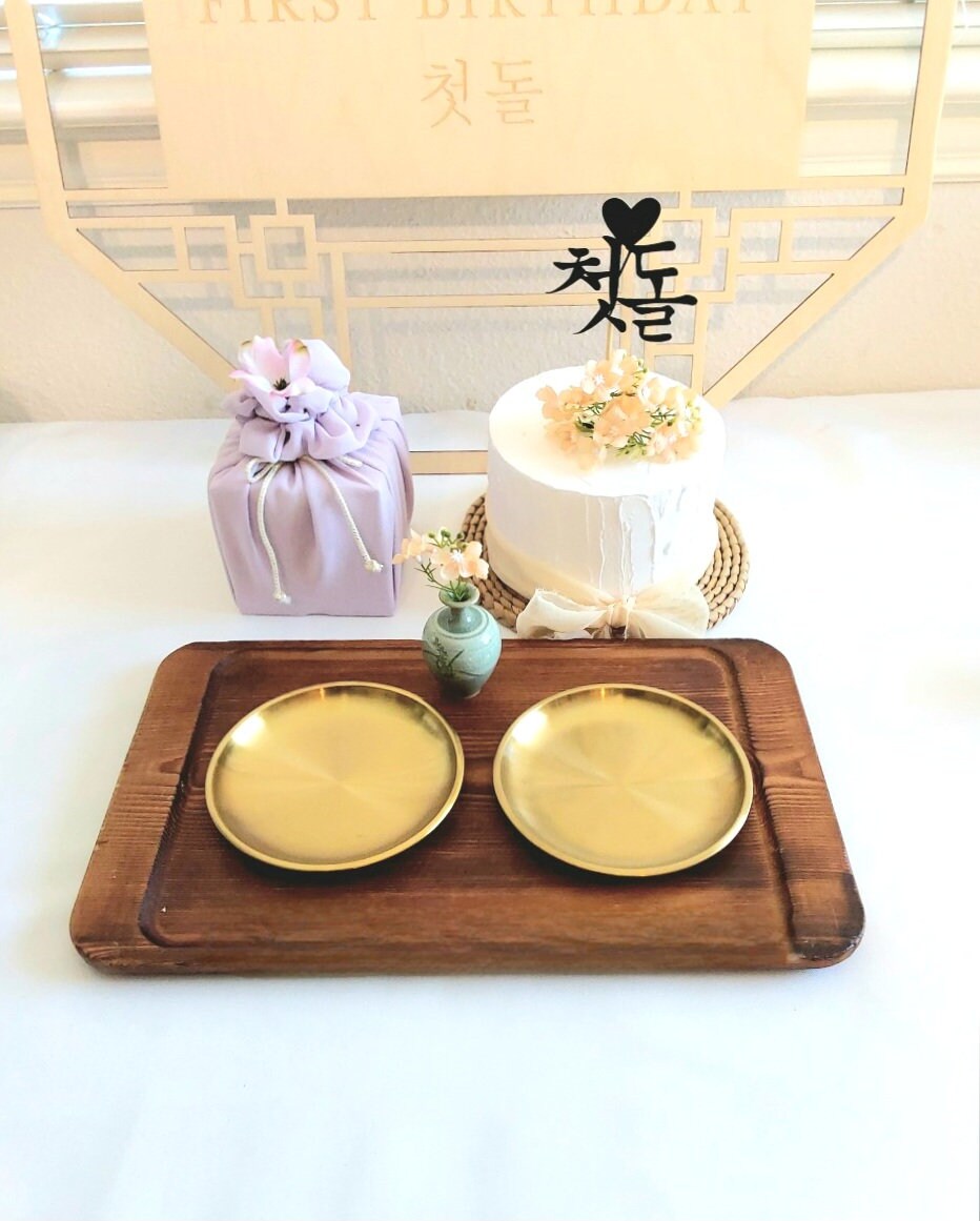 Dohl Table Decoration Dish and Baek Il Decoration Dohl Table Set ...