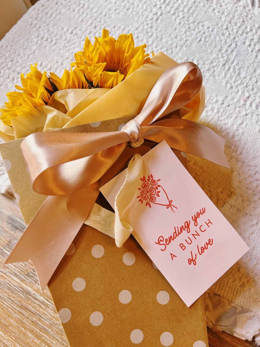 A Bunch of Love | Printable Gift Tag Digital Download - Etsy