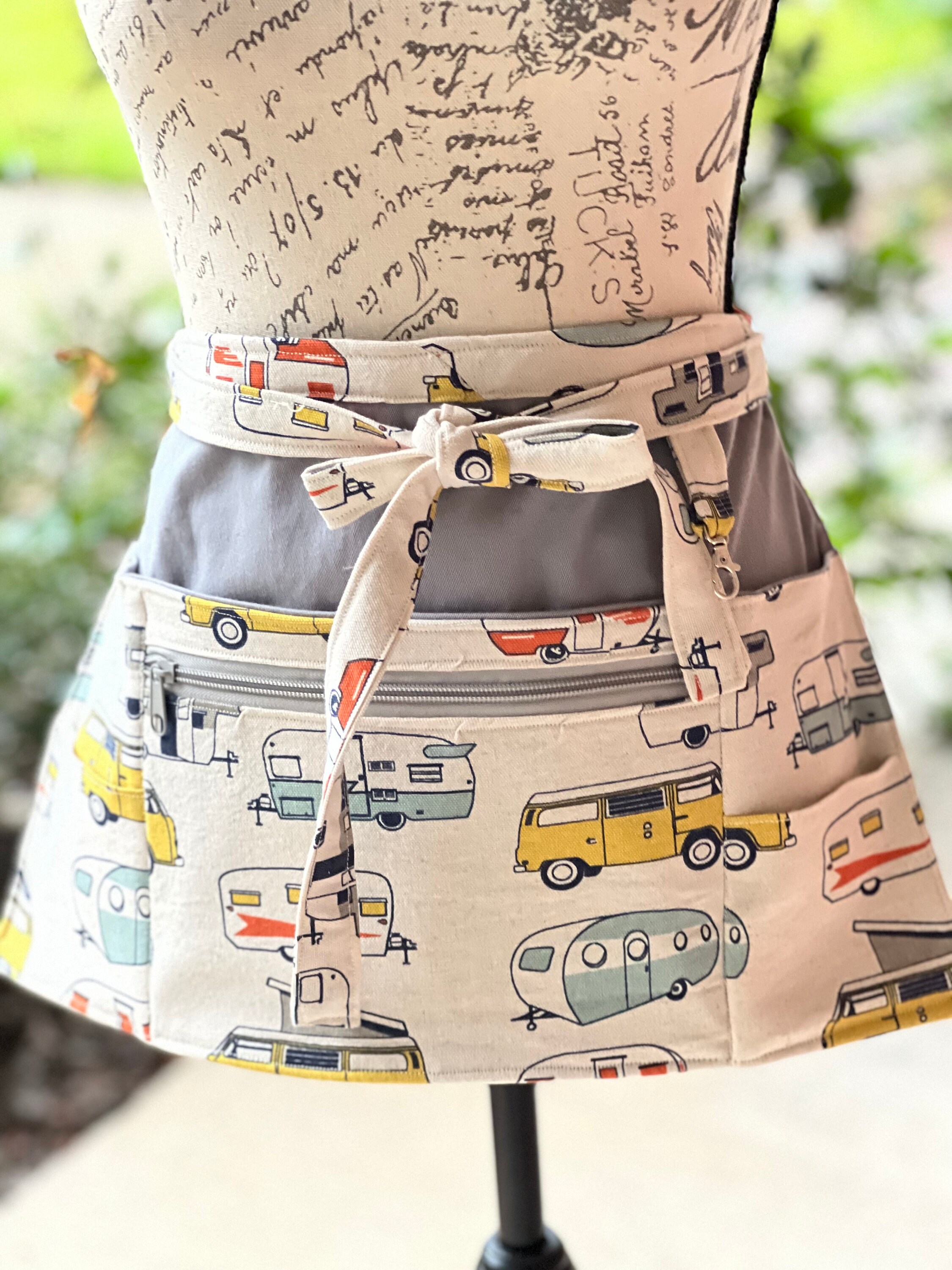 Campers Half Apron With Multiple Pockets, Teacher Apron, Gardener Apron ...