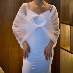 Off-the-shoulder Ivory/white Tulle Wraps/shawl/covering Shoulder ...