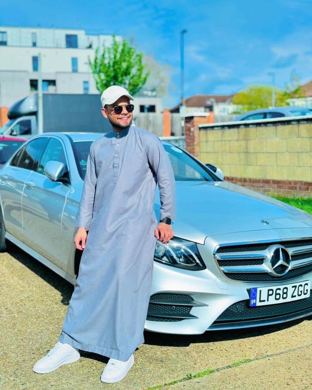 Men's Plain Classic Saudi Style Thobe With Collar Jubba Kandura White ...