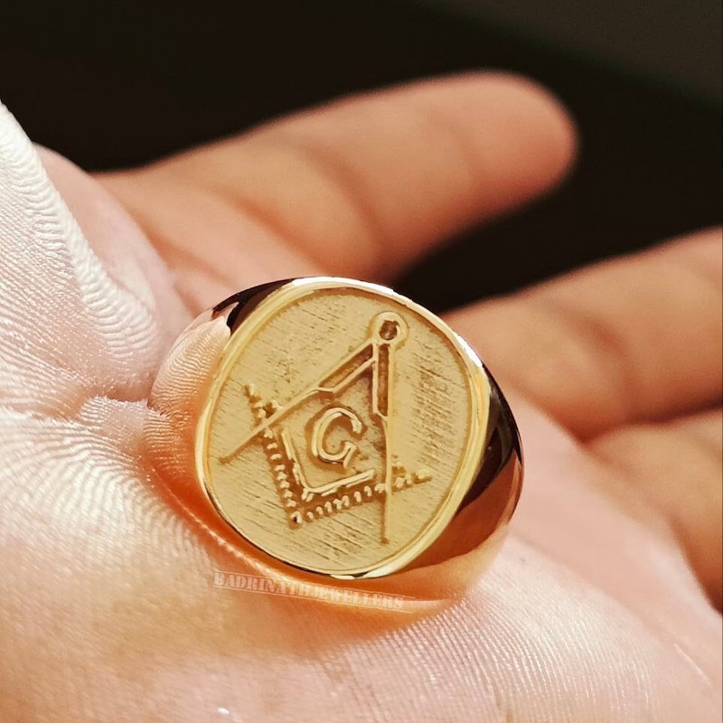 Ring Master - Etsy