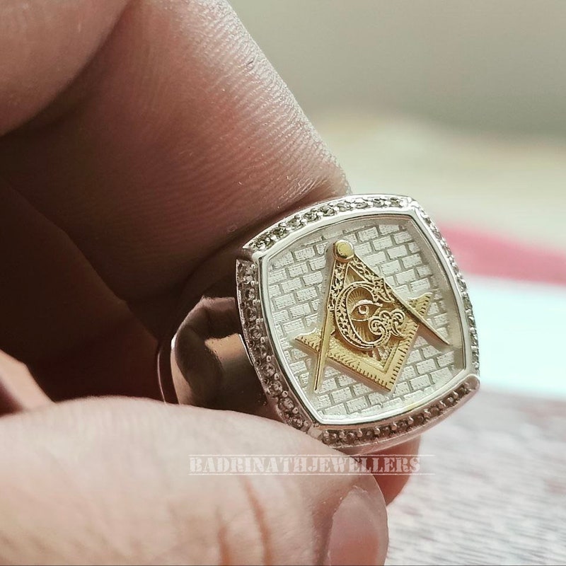 Ring Master - Etsy