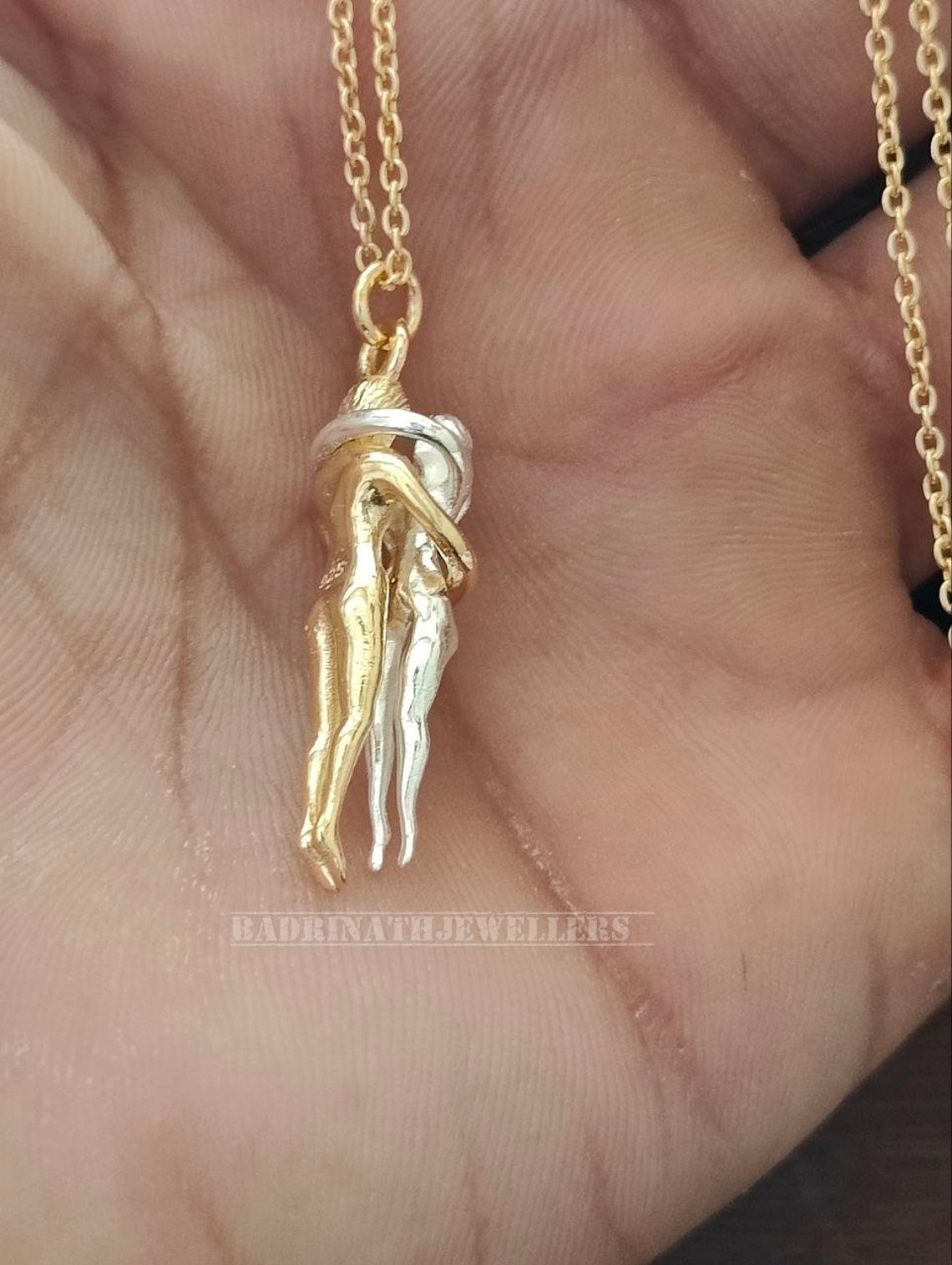 Couple Hug Necklace, Hug Pendants Necklace, Lovers Hug Necklace ...