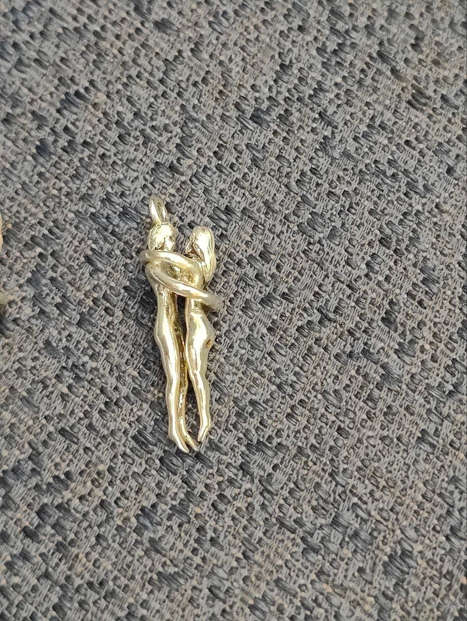 Couple Hug Necklace, Hug Pendants Necklace, Lovers Hug Necklace ...