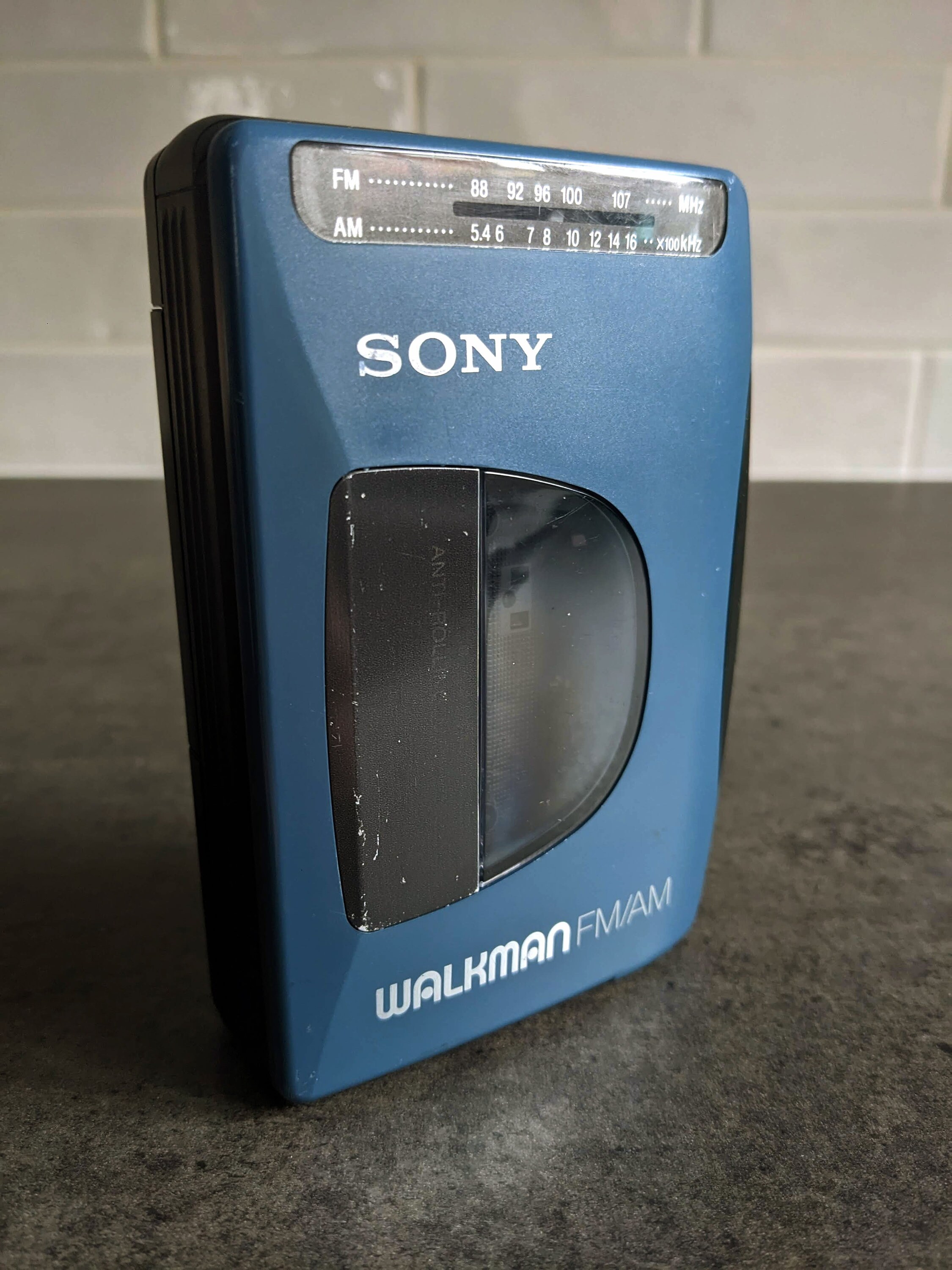 Sony Walkman Cassette Player & Radio WM-FX10 Retro - Etsy