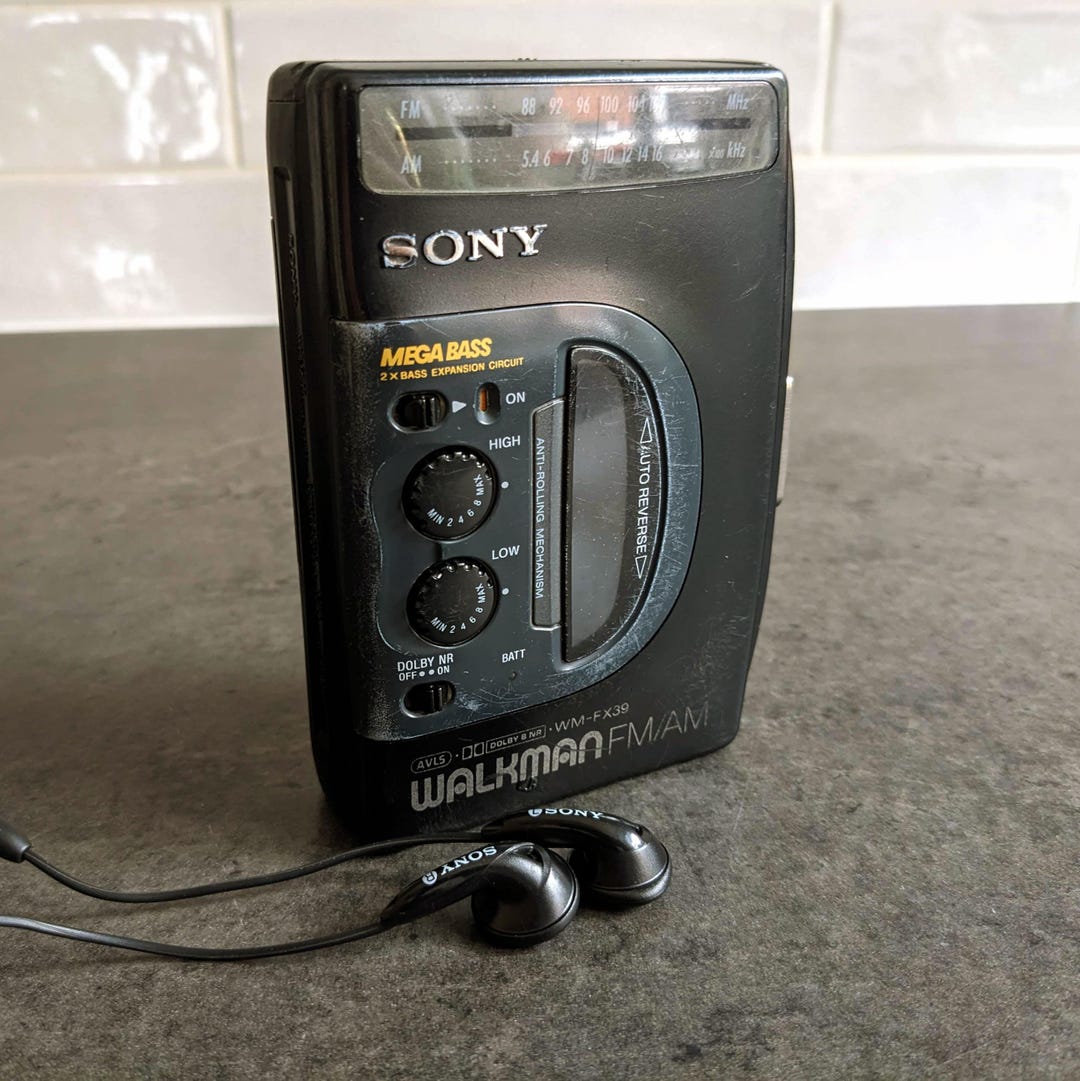Sony Walkman Cassette Player & Radio WM-FX39 Retro - Etsy