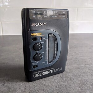 Sony Walkman Cassette Player & Radio WM-FX39 Retro - Etsy