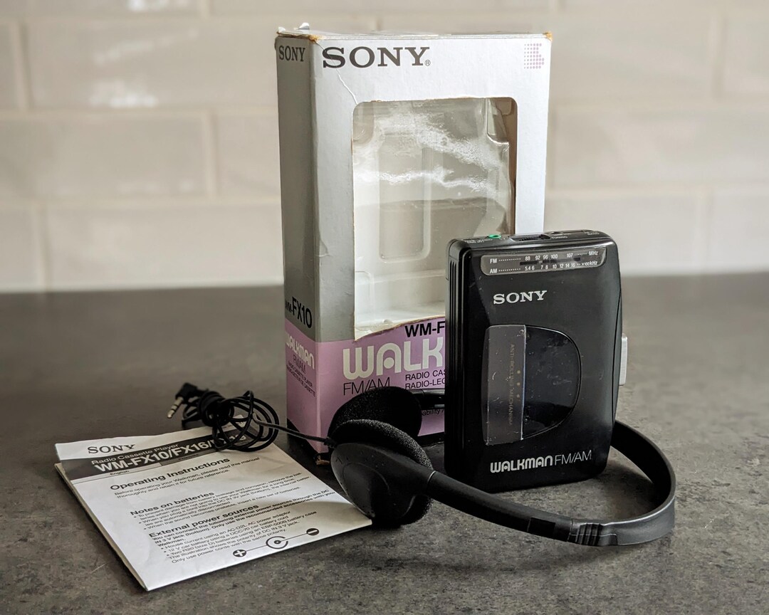 Sony Walkman Cassette Player & Radio WM-FX10 Retro - Etsy