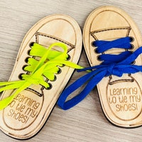 Shoe Lacing Board | Wooden Shoe Lace Board | I Can Tie My Shoes Board ...