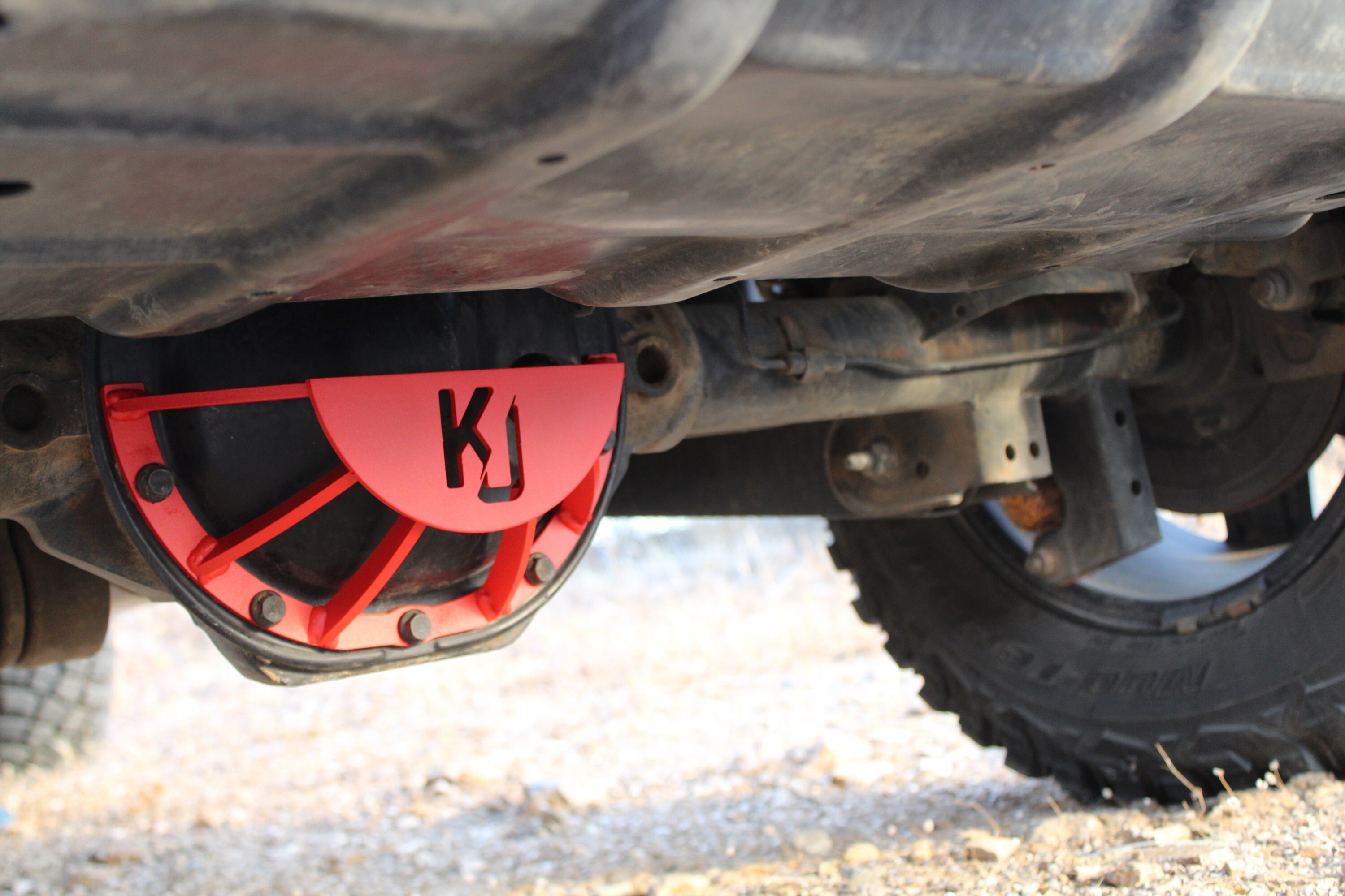 Differential Guard for Rear Axle 8.25"jeep(kj,kk,xj),dodge. Red-black ...