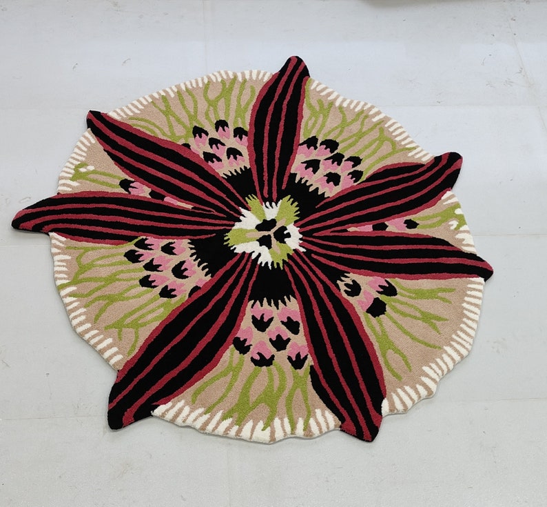 New Creative Flower Pattern Rug Handmade Woolen Tuffted Carpet, Premium Quality Rugs, for Living ...