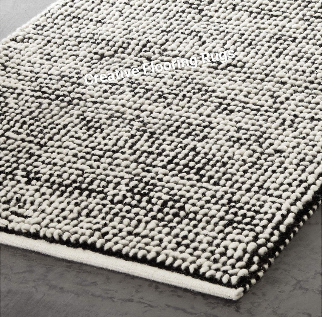 Chunky Felted Soft Wool Rug , White and Black High Quality Hand Woven ...