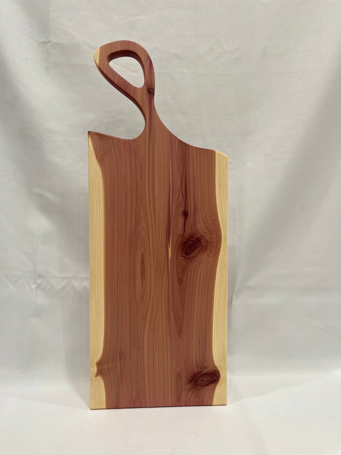 Red Cedar Charcuterie Board - Angled Handle - Etsy