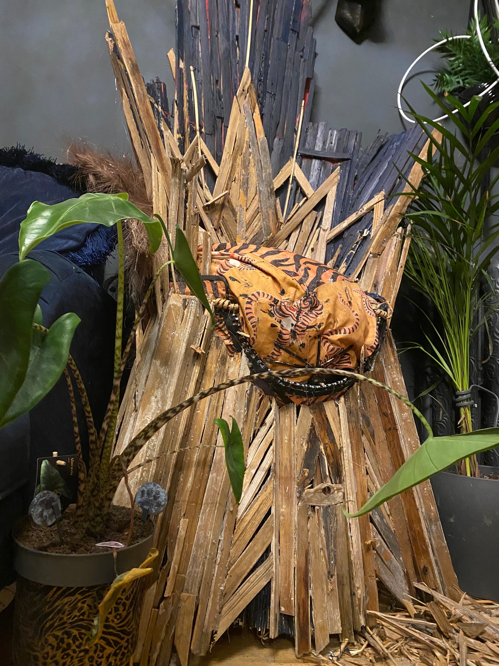 Handmade Throne Chair - Etsy