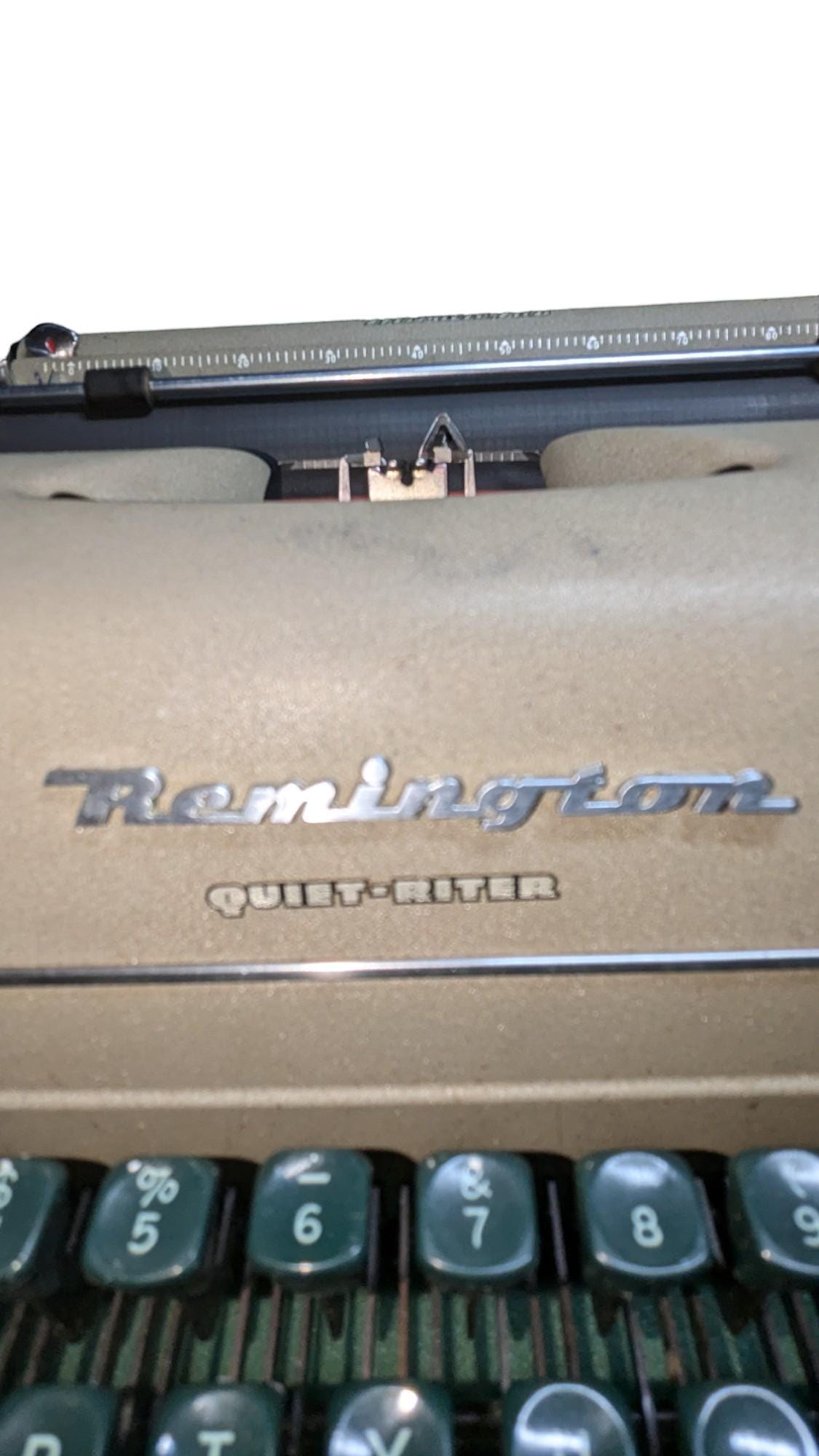 Remington Rand Quiet-riter Miracle Tab Green Typewriter W/ Case Vintage ...