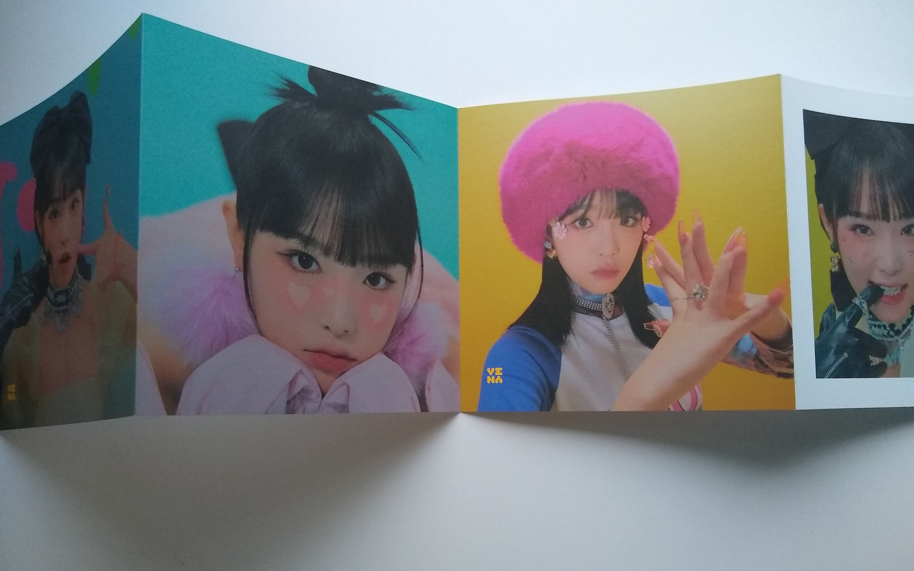 Smiley official Yena Holographic Card & Normal Photocard - Etsy