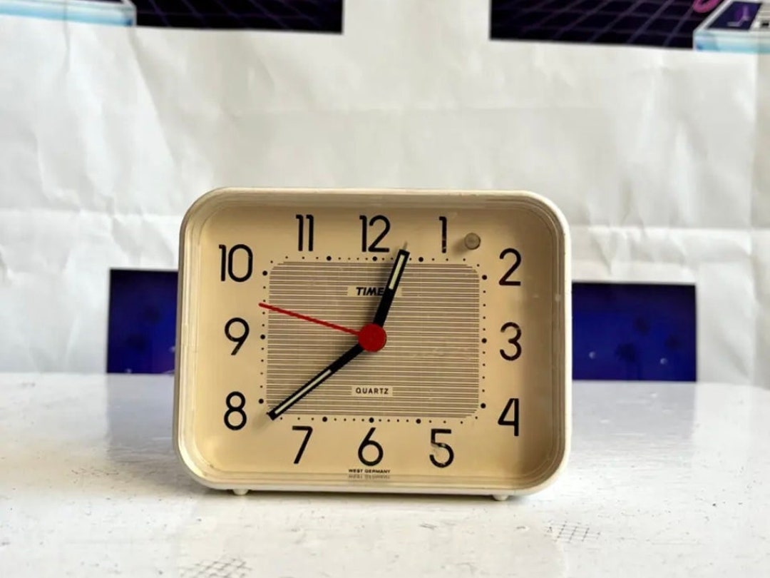 Vintage Timex Clock Travel Clock - Etsy