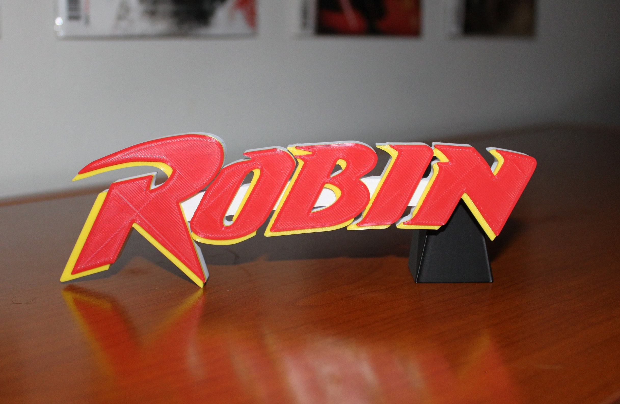 Robin Comic Logo