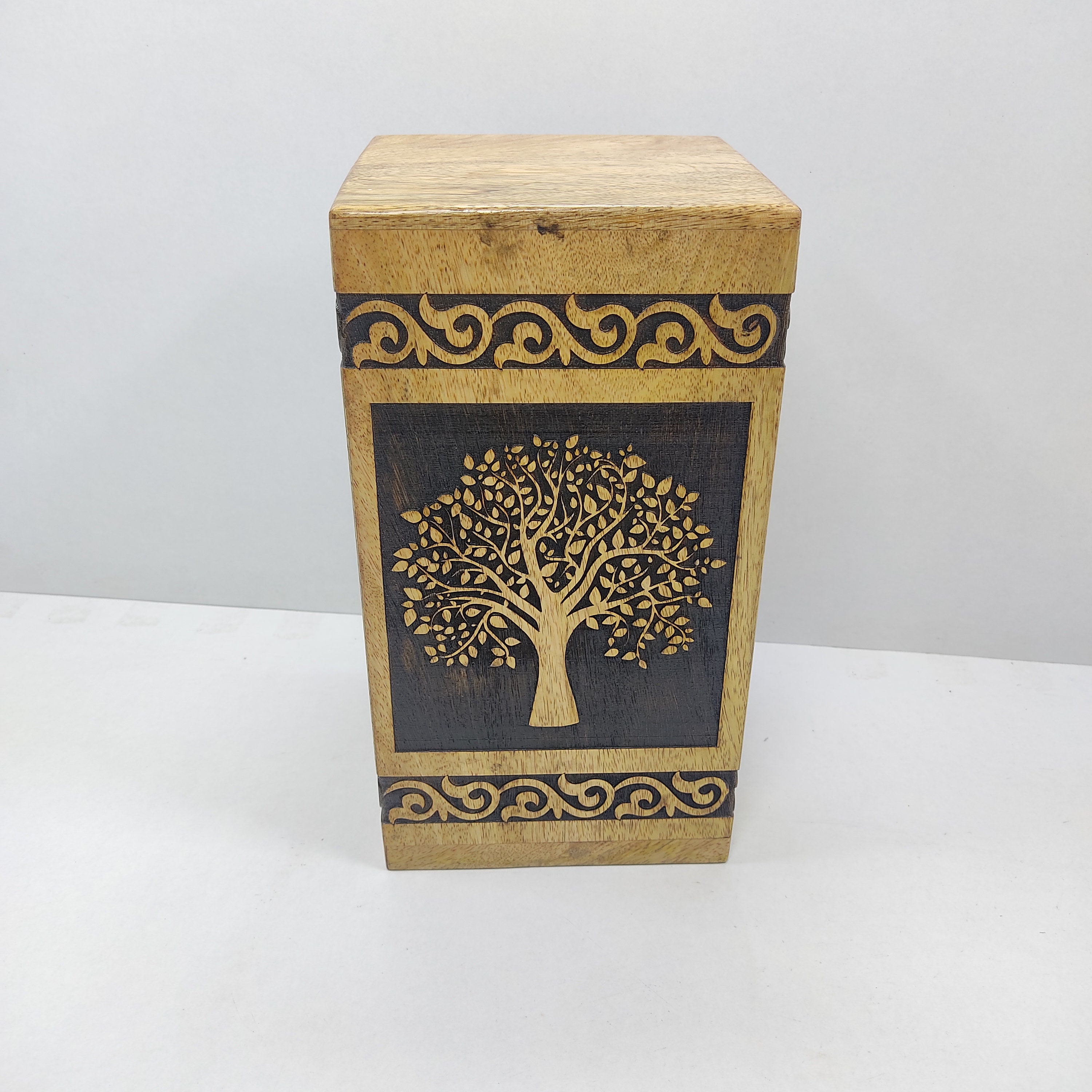 Wooden Urn Ashes Storage Box Tree Engraving Design Large Urn - Etsy