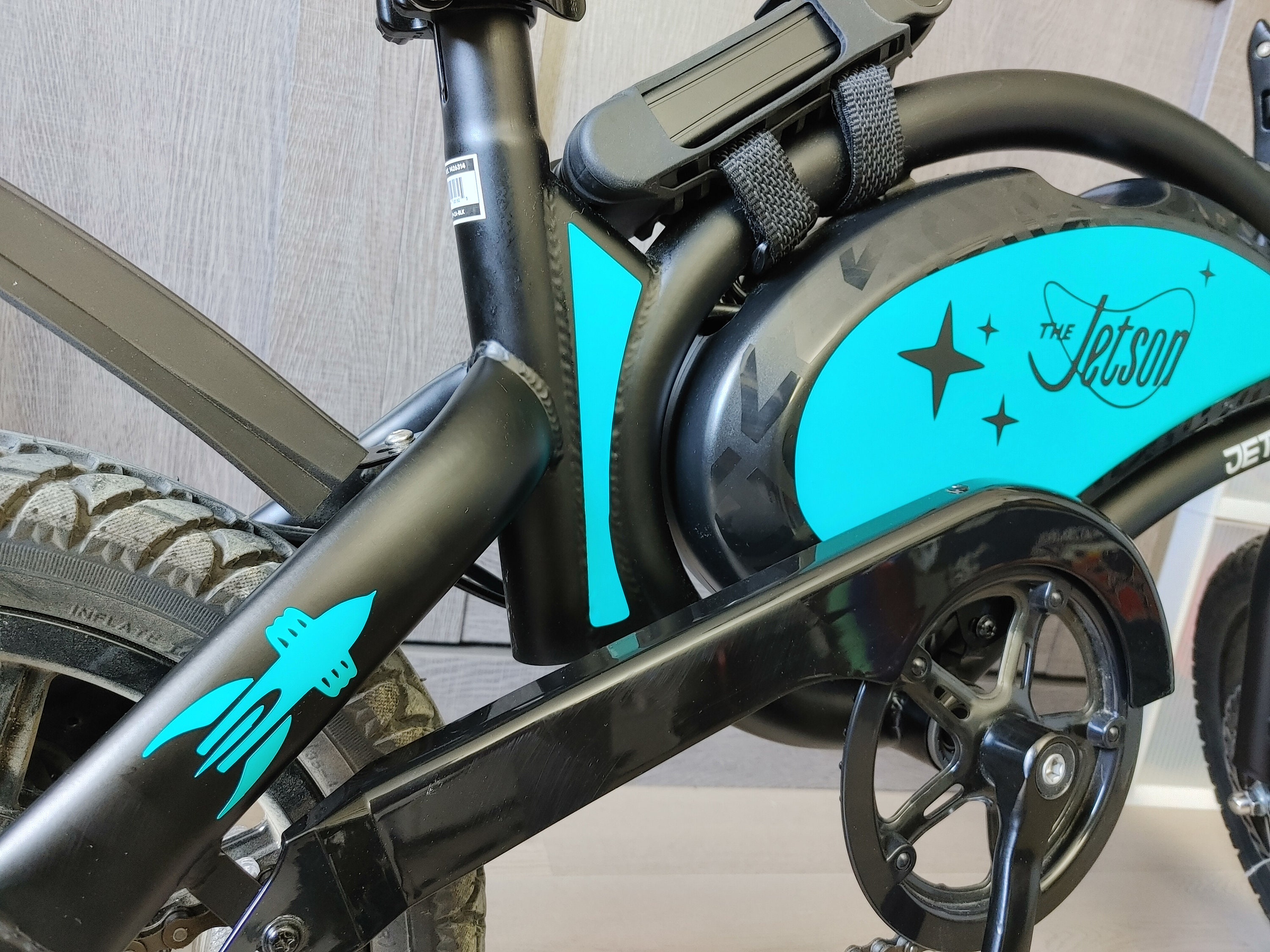 JETSON BOLT PRO jetson Show Deluxe 15 Piece Graphics Package More ...