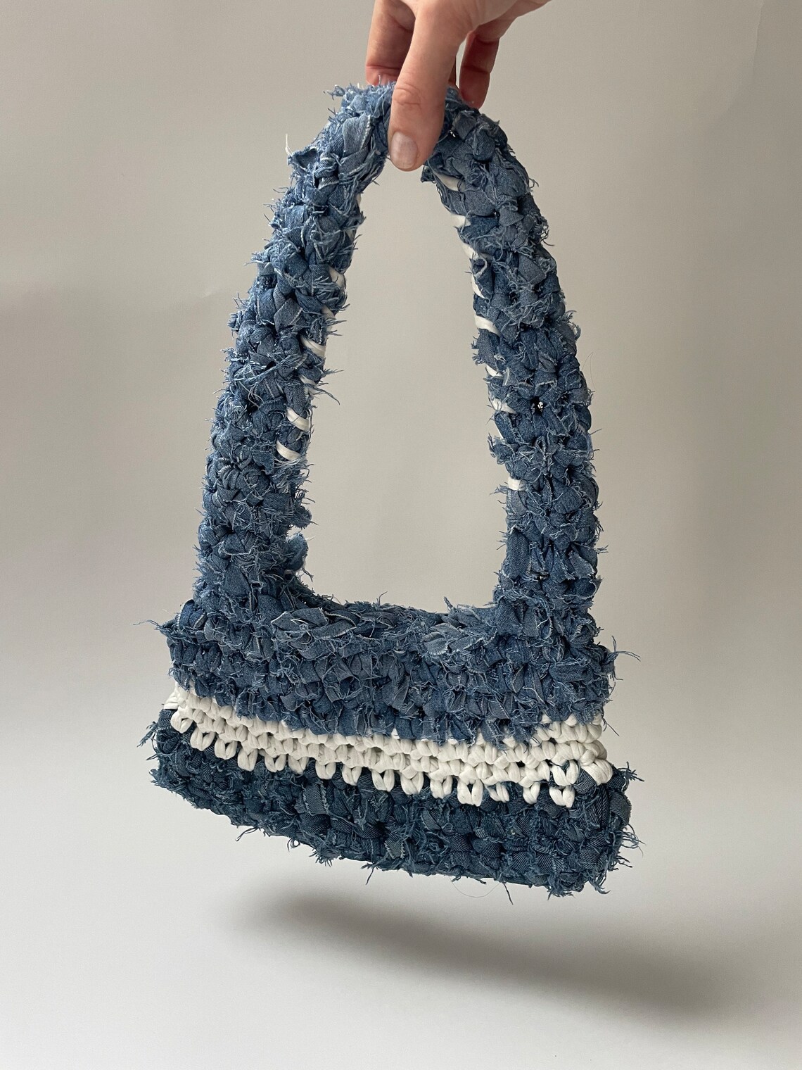 Small Upcycled Crochet Denim Bag - Gehäkelte Tasche - Handmade - Etsy