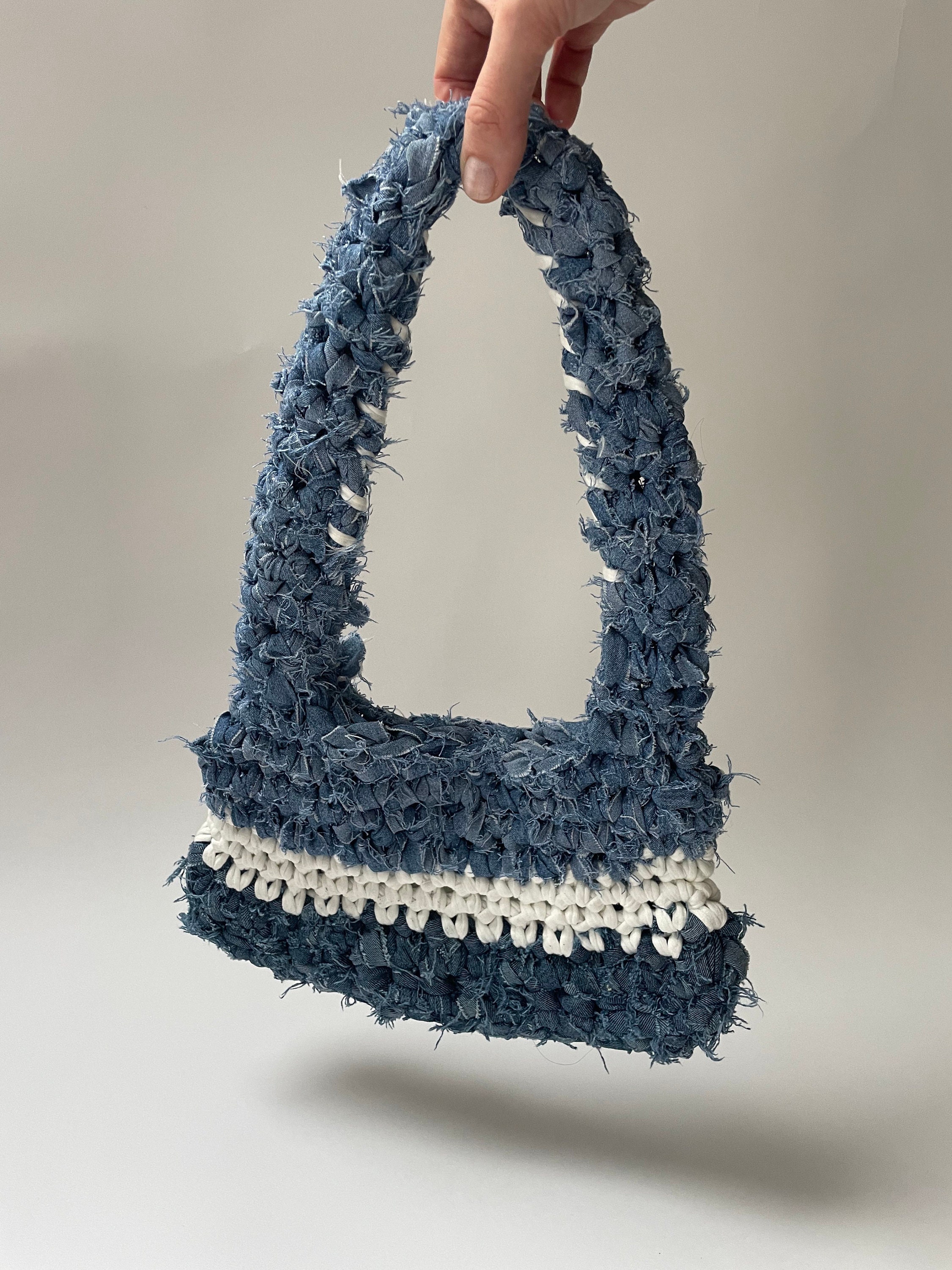 Small Upcycled Crochet Denim Bag - Gehäkelte Tasche - Handmade - Etsy