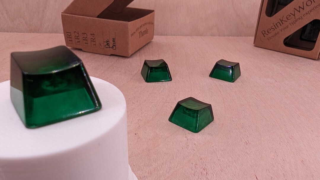 Dark Green Blank 1U Accent Keycaps, Transparent Hand Polished Resin OEM ...