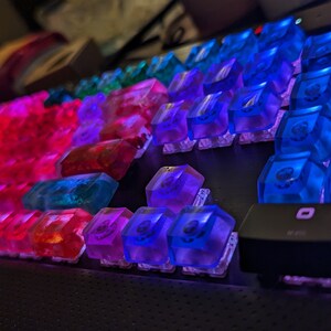 Lime Green Blank 1U Accent Keycaps, Transparent Hand Polished Resin OEM ...