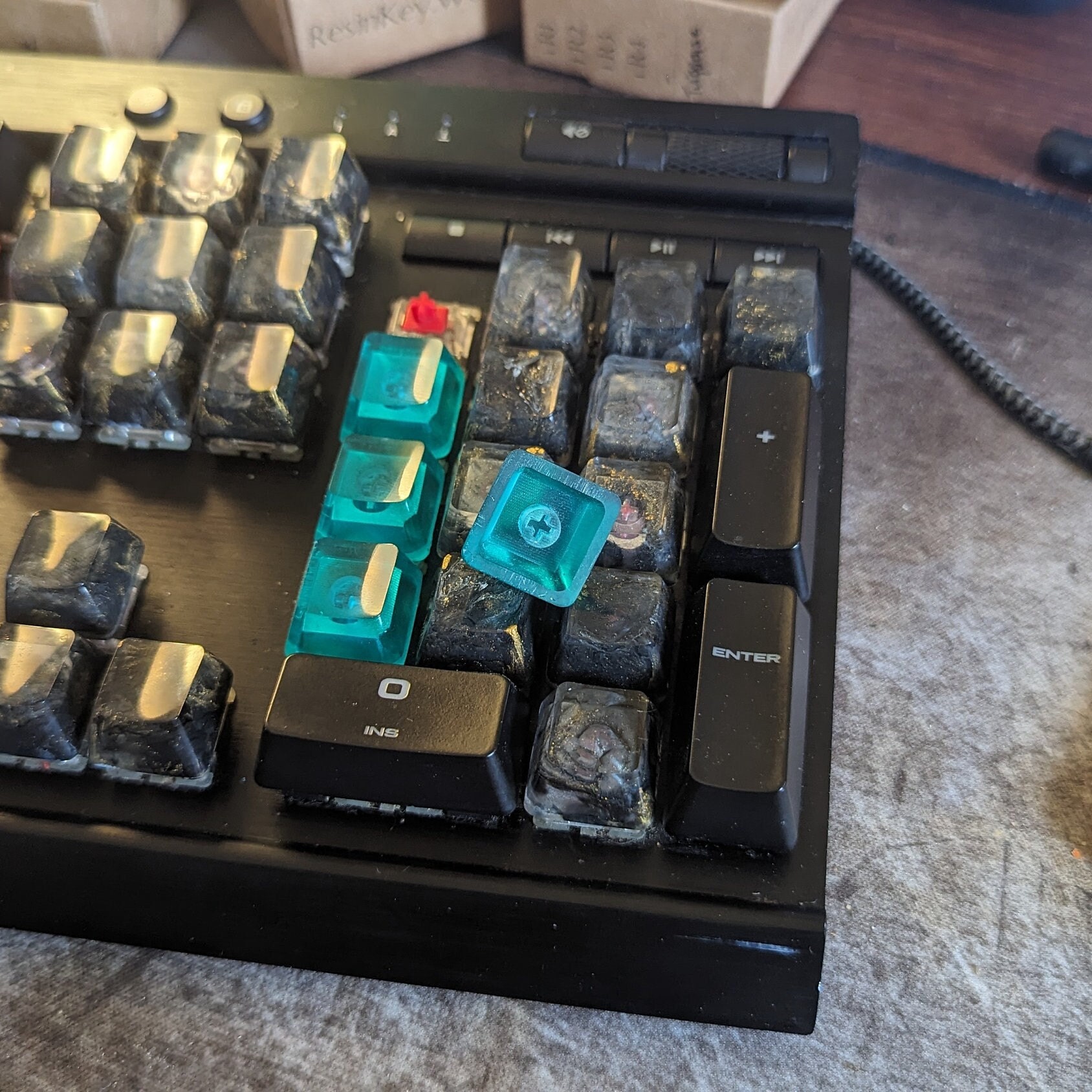 Turquoise Blank 1U Accent Keycaps, Transparent Hand Polished Resin OEM ...