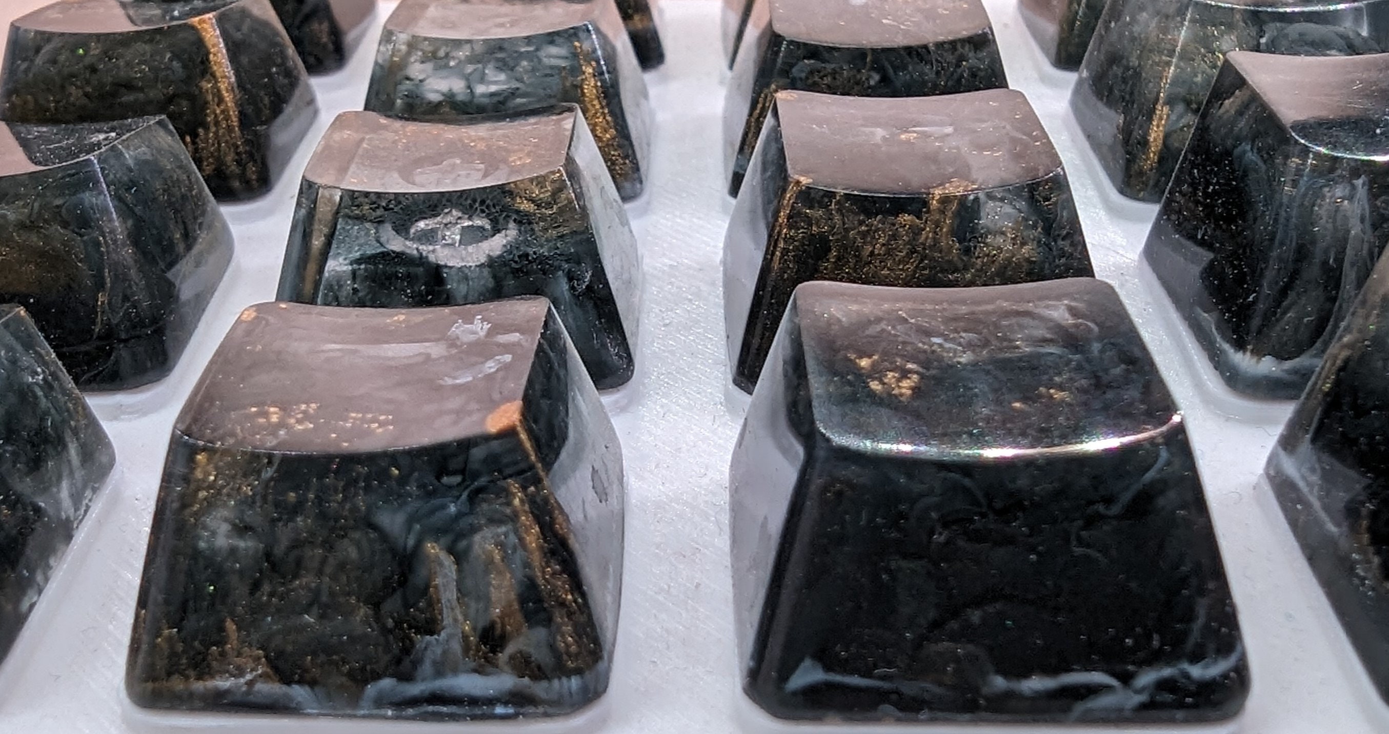 Black and Gold 1U Keycap, Hand Polished Multicolored Cherry OEM Artisan ...