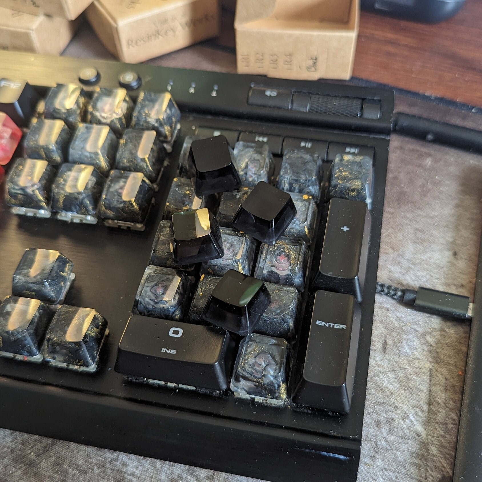 Black Blank 1U Accent Keycaps, Transparent Hand Polished Resin OEM Caps ...