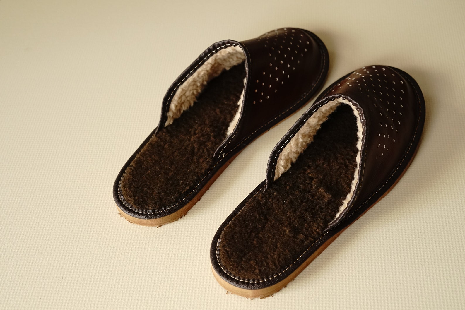 Men's Sheepskin Slipperscomfy Indoor Outdoor Shoeswinter Slippers ...