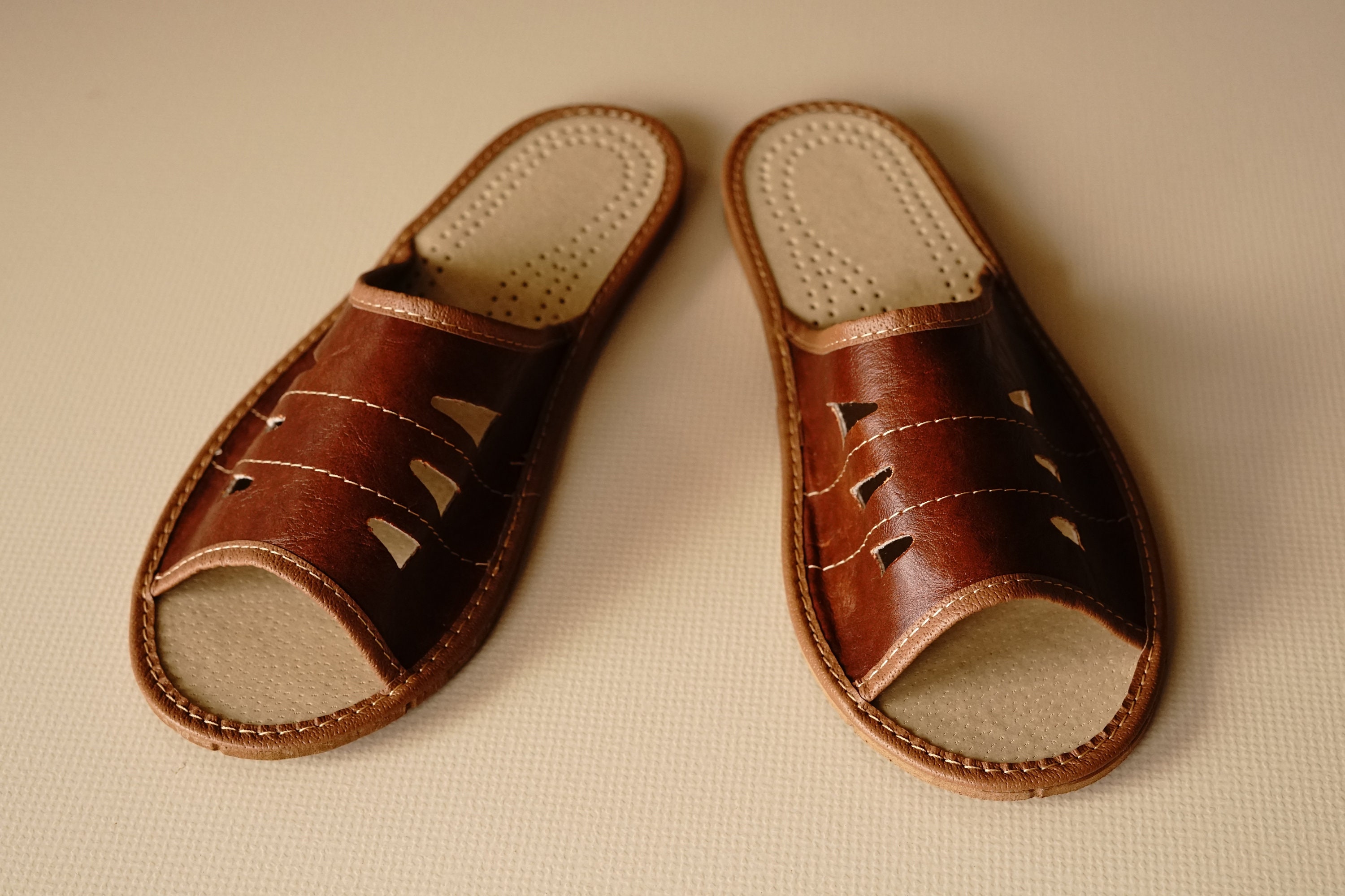 House Slippers Men brown Mules for Him Open Toe Slides Natural Leather ...