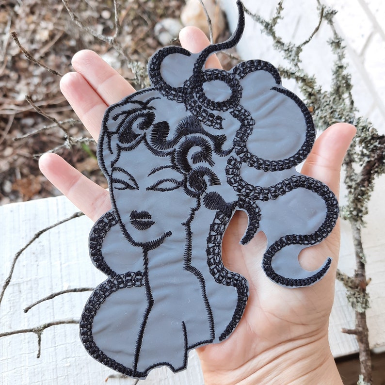 Mythological Medusa Gorgon Jellyfish Reflective Iron-on Embroidered Patch - Etsy