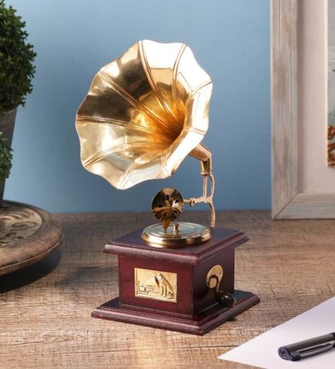 Handcrafted Gramophone Decorative Showpiece Replica of Vintage ...