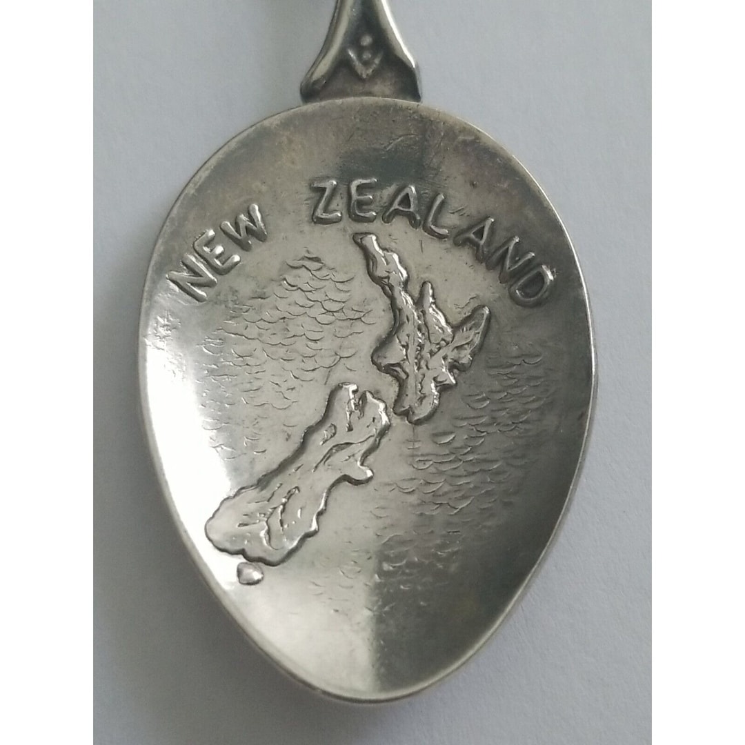 Vintage Souvenir Spoon Collectible New Zealand Peak EPAI - Etsy