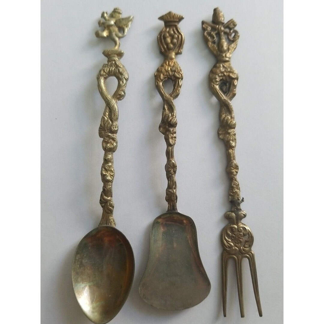 Italian Brass Silver Shovel Spoon Fork Shovel Lion Staff Finials Set of ...