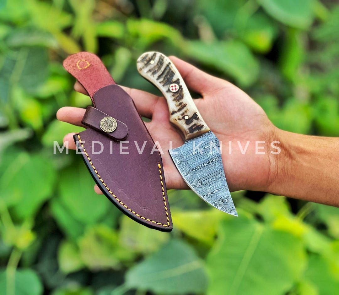 Damascus Steel Fixed Blade 7" Handmade Skinning Knife With Cow Hide ...