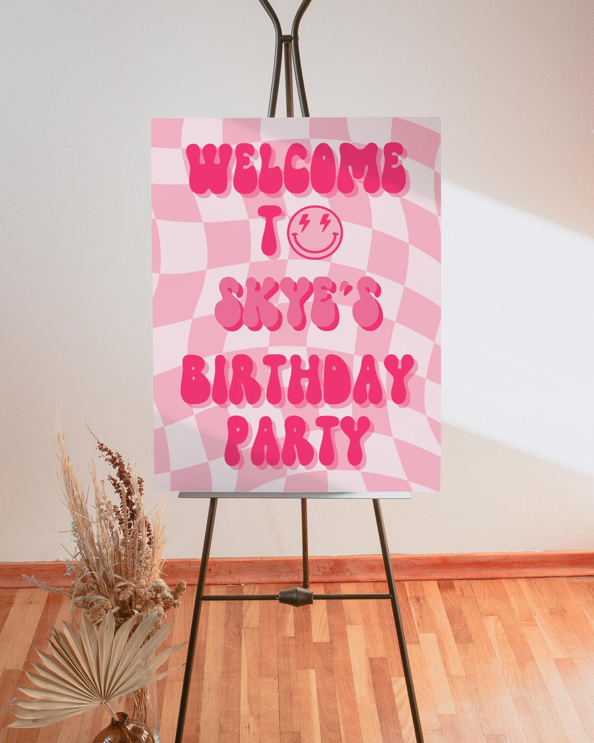 Editable SMILEY Welcome Sign Template | Retro Pink Smile Face Welcome ...