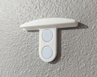 Disc Golf Wall Hanger Includes 3M Command Strips / Display - Etsy