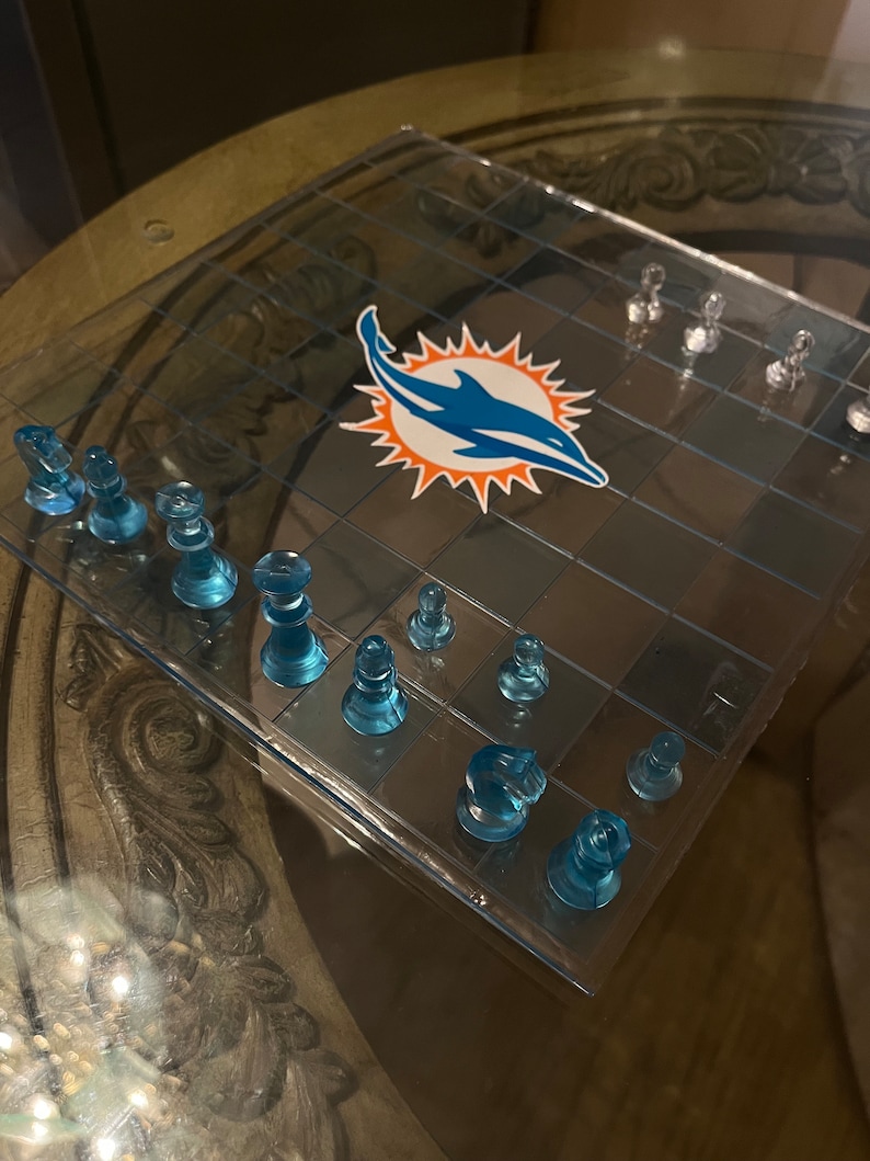 Custom Sports Team Chess Set Resin Chess Set footballbaseball ...