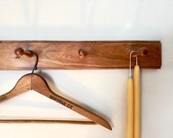 Solid Maple Shaker Peg Rail Coat Rack - Etsy