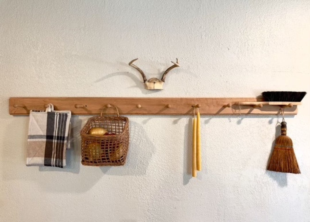Solid Maple Shaker Peg Rail Coat Rack - Etsy