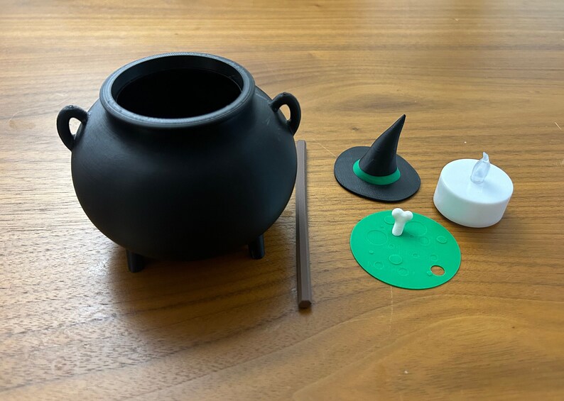 Spooky Witch's Cauldron Decoration With Flickering LED Tealight Candle ...