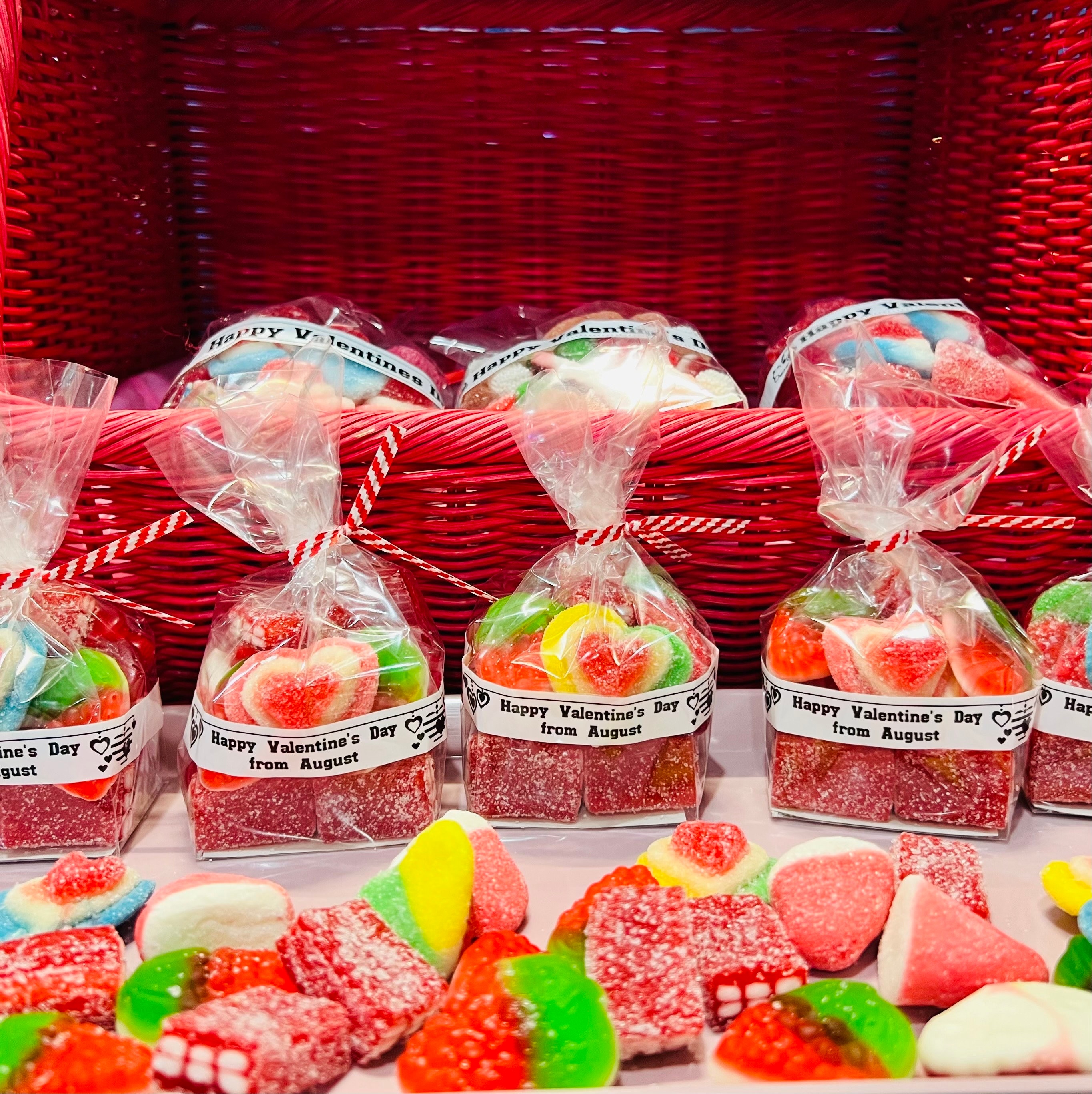 Custom Party Favors, Goodie Bags. Custom Designed Candy Favors for All ...