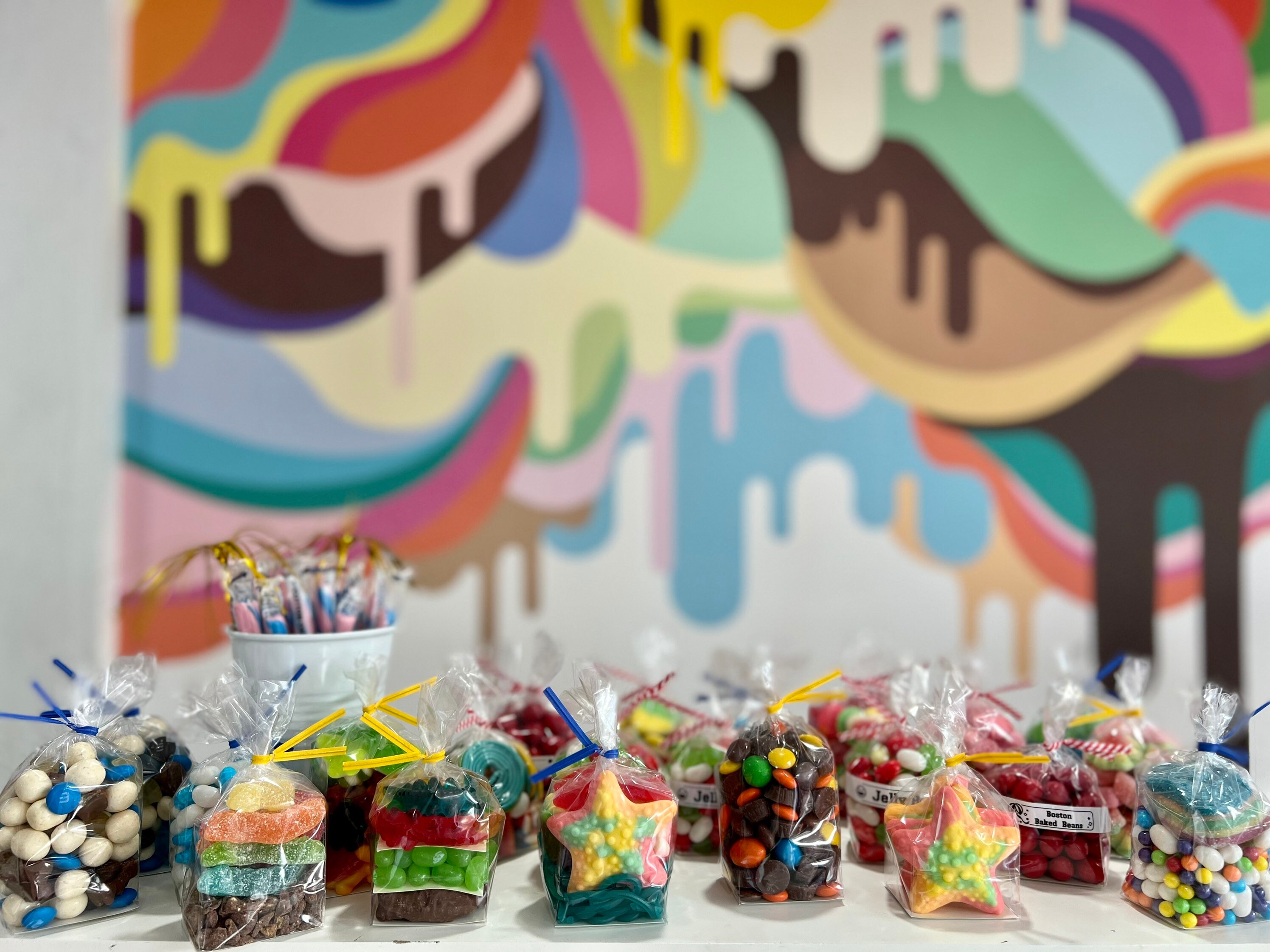 Custom Party Favors, Goodie Bags. Custom Designed Candy Favors for All ...