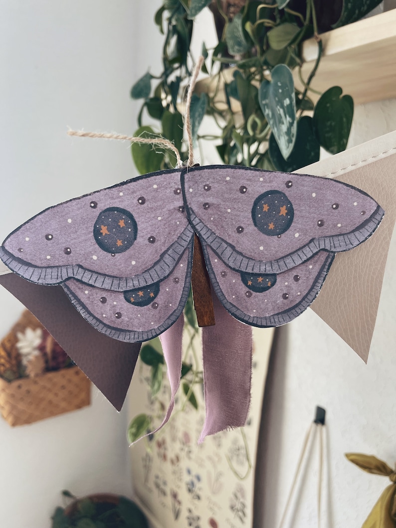 Stardust Moths Paper Craft: Nature Study Art Prints (digital Download ...