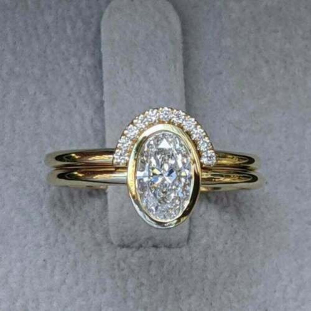 Bezel Set Oval Shape Ice Crushed Moissanite Ring Set Solitaire Diamond ...