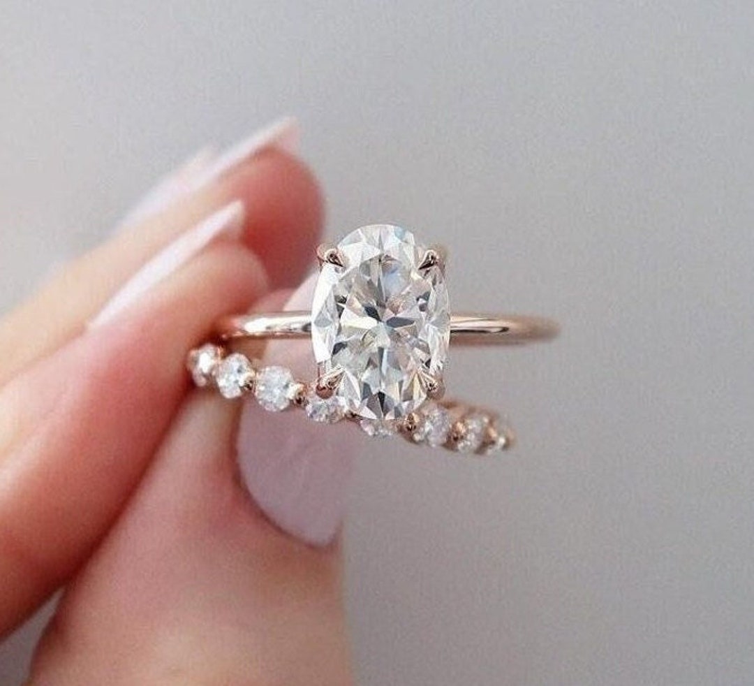 Oval Moissanite Solitaire Engagement Ring Set, Oval Diamond Bridal Ring ...